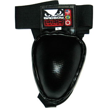 Choosing the best MMA cup for MMA Training