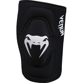Best MMA Knee Pads for MMA Training - evolved MMA